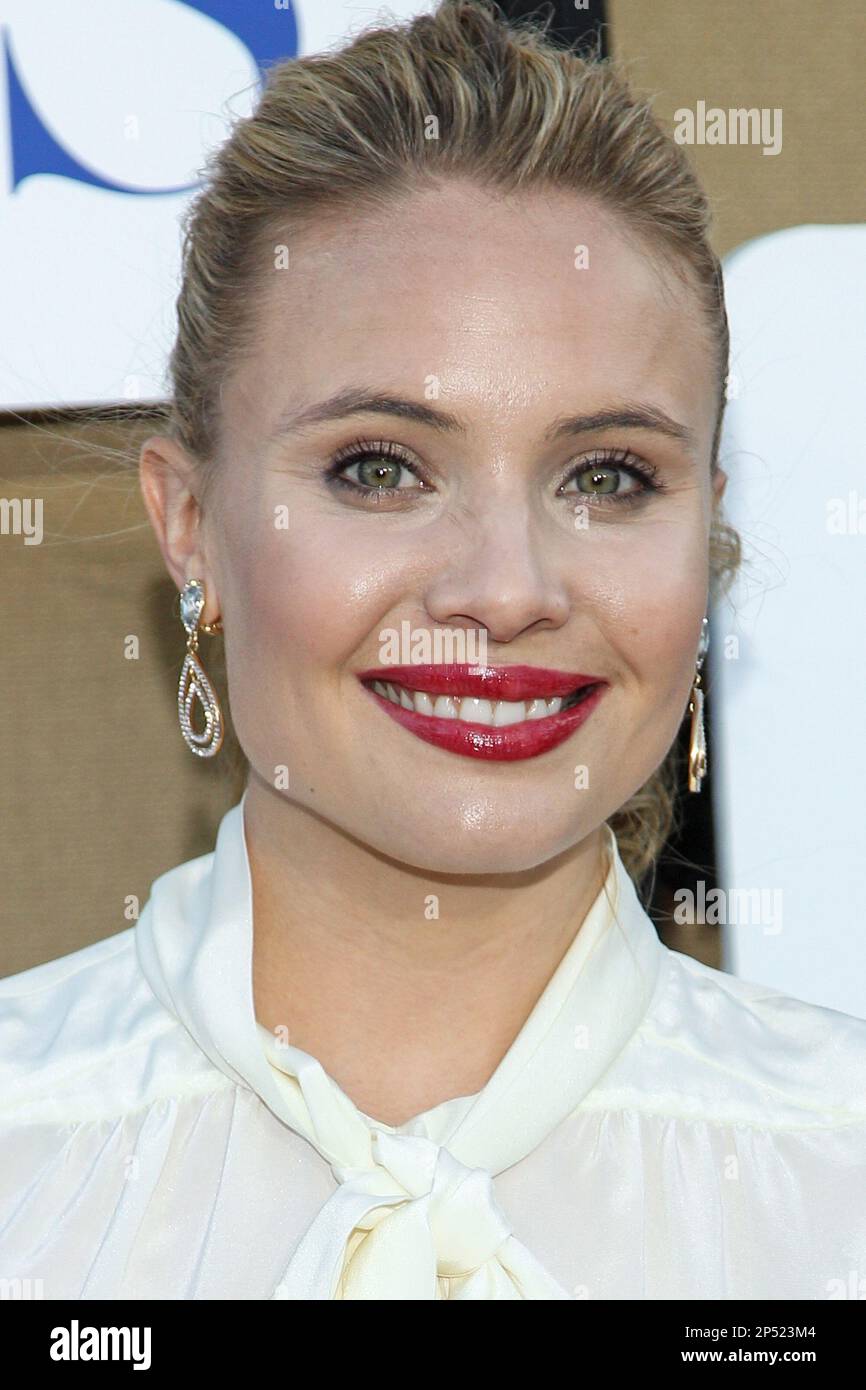 Actress Leah Pipes attends the CW, CBS and Showtime 2013 summer TCA ...