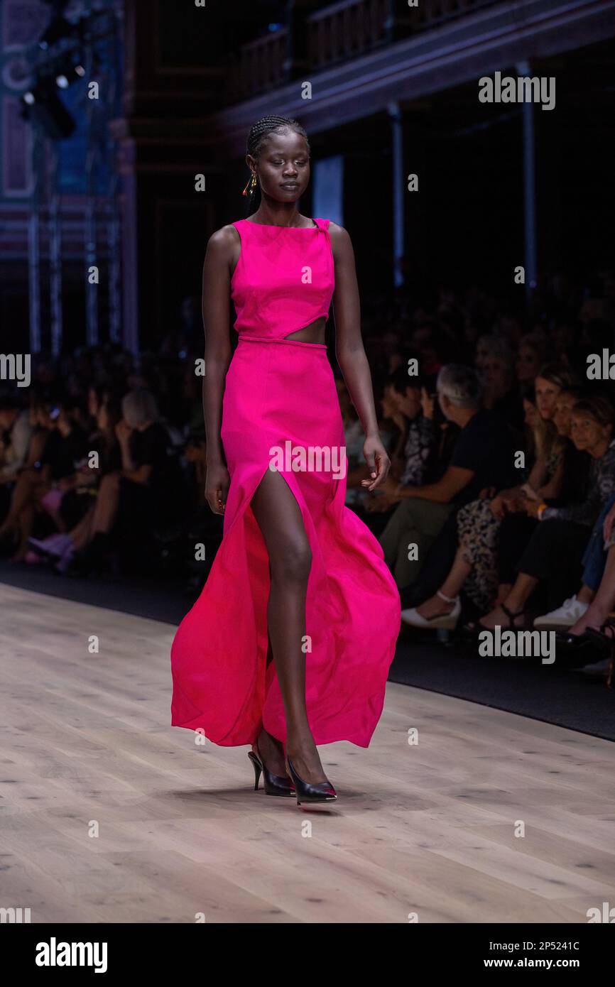 A model dressed by Maara Collective walks the runway at the Utopia ...