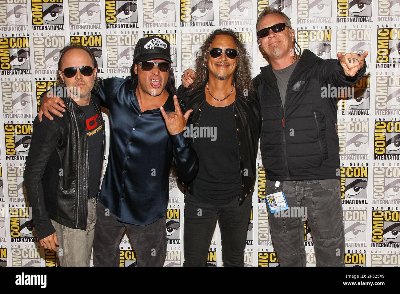 Metallica (L-R) Lars Ulrich, Robert Trujillo, Kirk Hammett and James ...