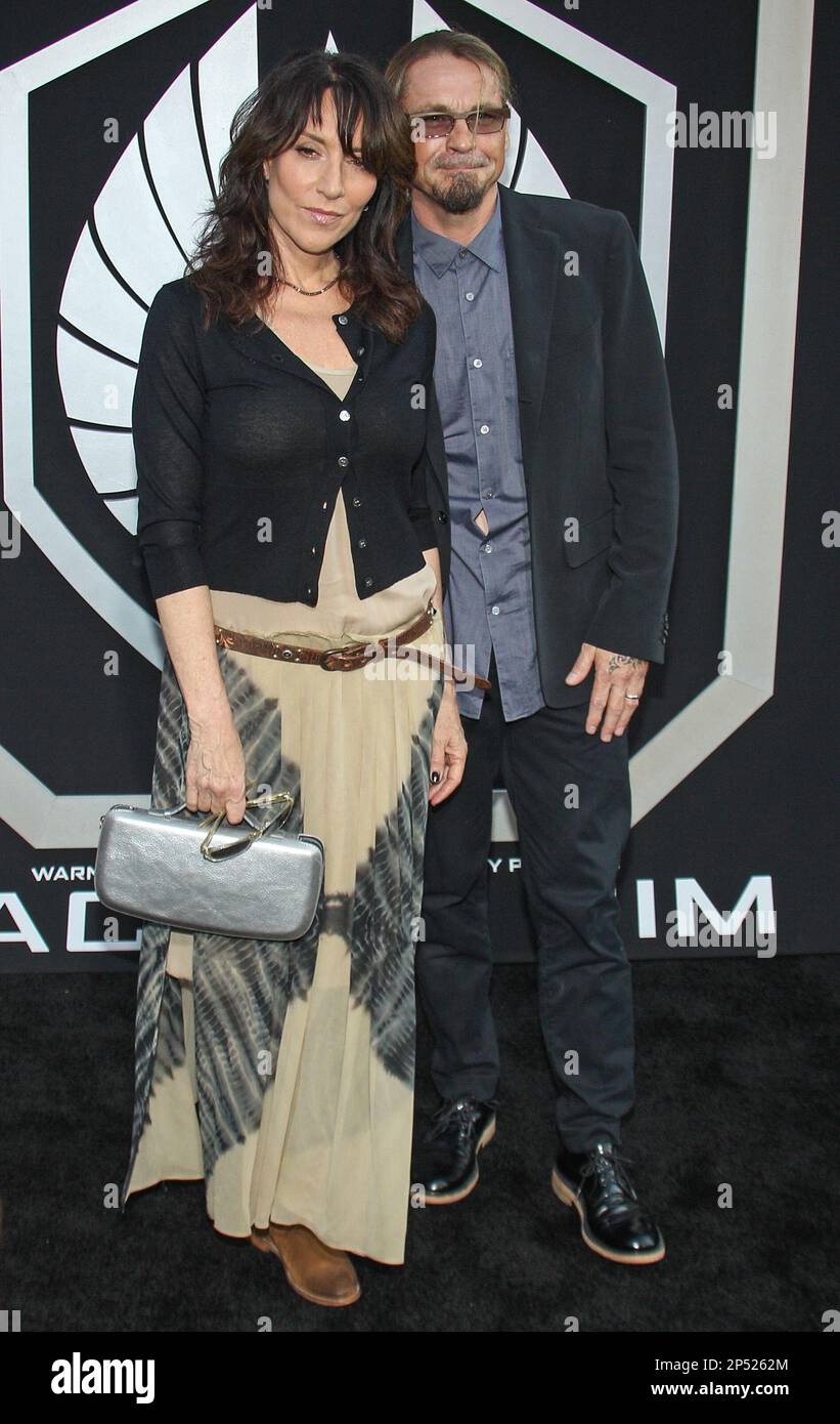 Actor Kurt Sutter and wife / actress Katey Sagal attend the premiere Of Warner Bros. Pictures ...