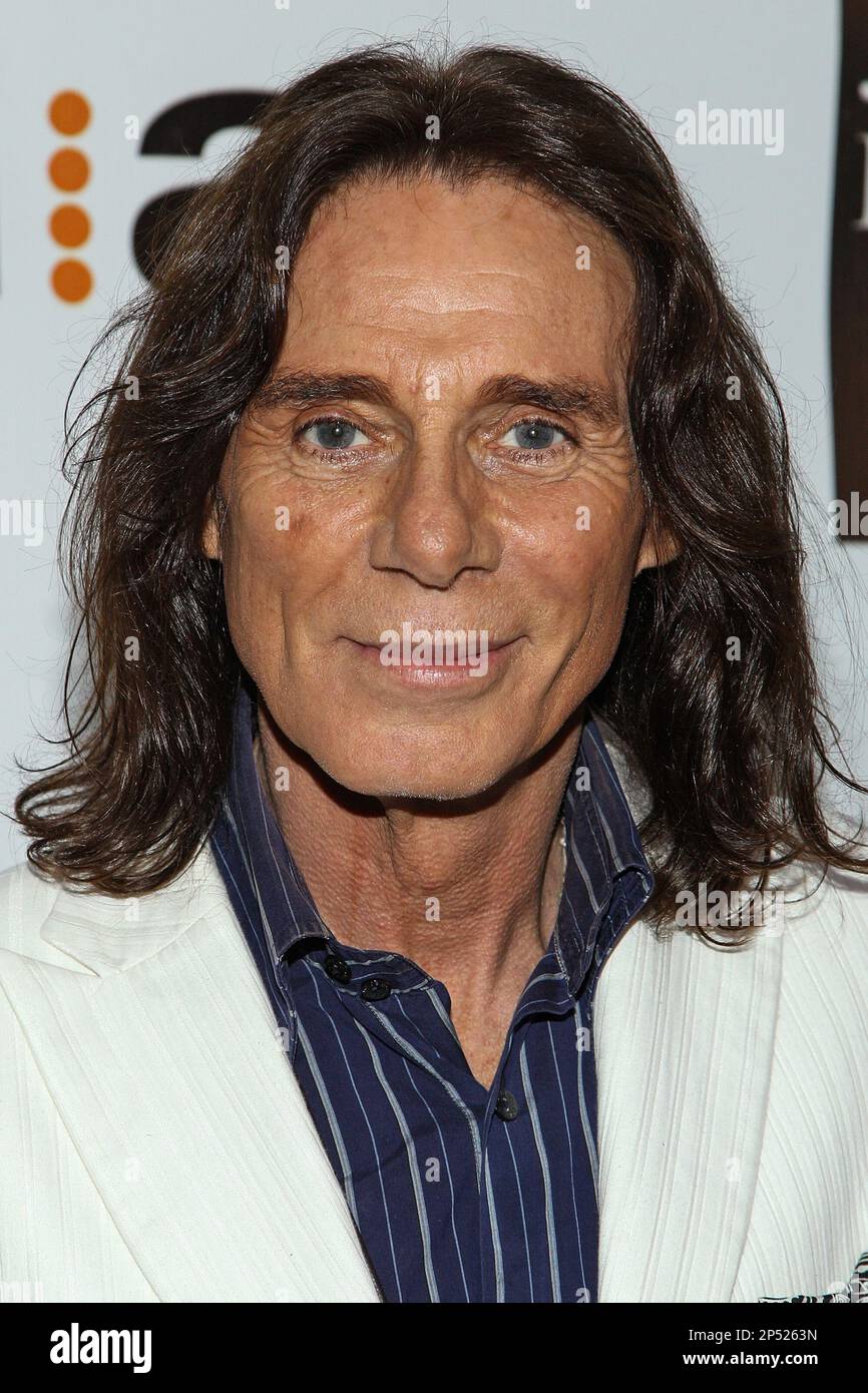 George Blodwell attends "The Fountain Of Youth White Party" To ...