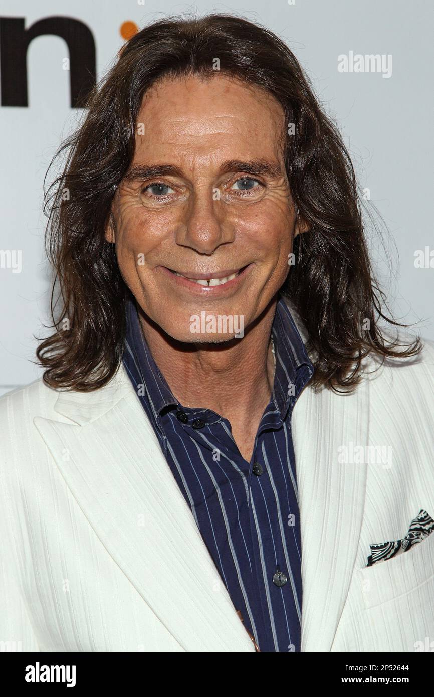 George Blodwell attends "The Fountain Of Youth White Party" To ...