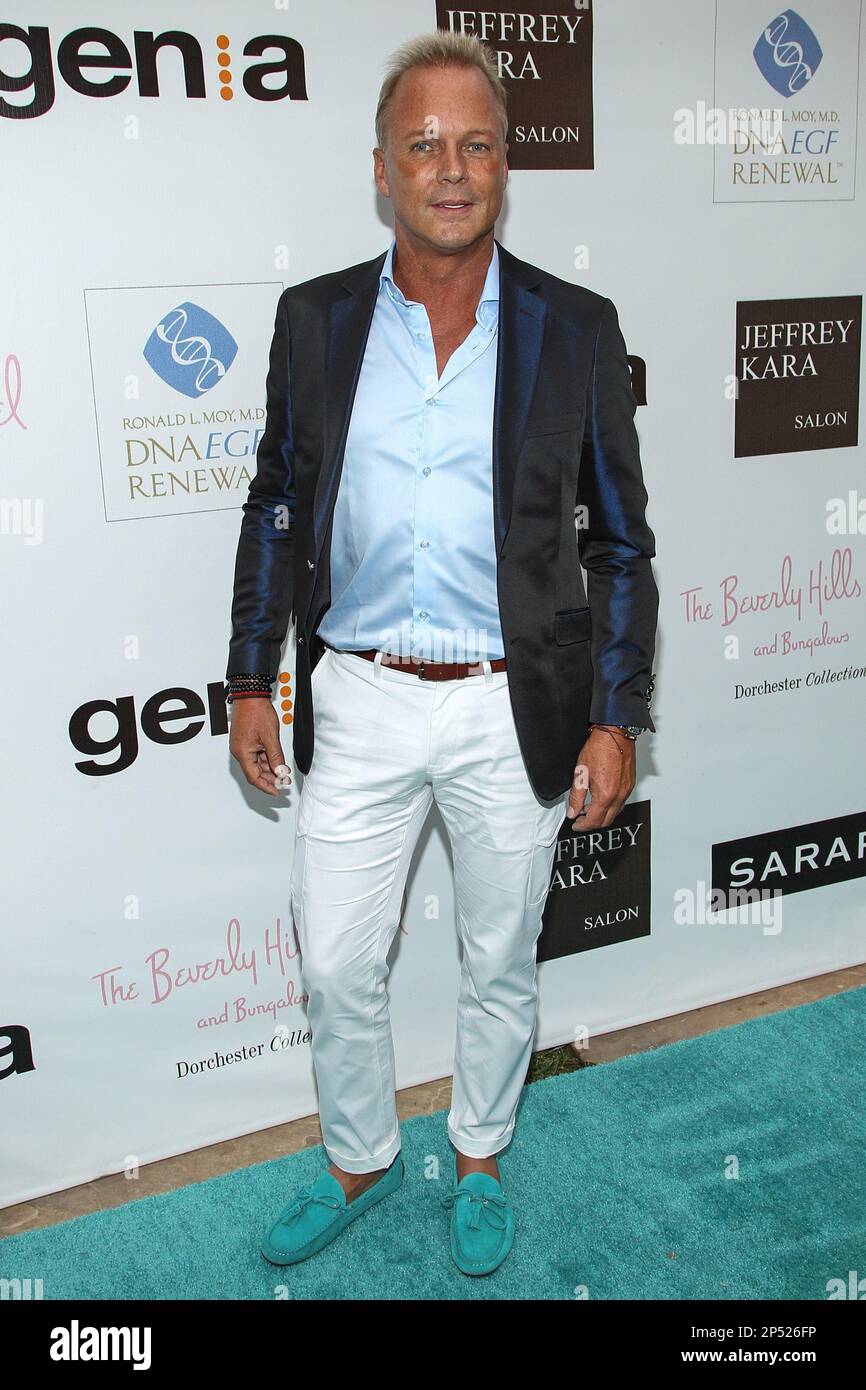 Michael Hogg attends "The Fountain Of Youth White Party" To Celebrate ...