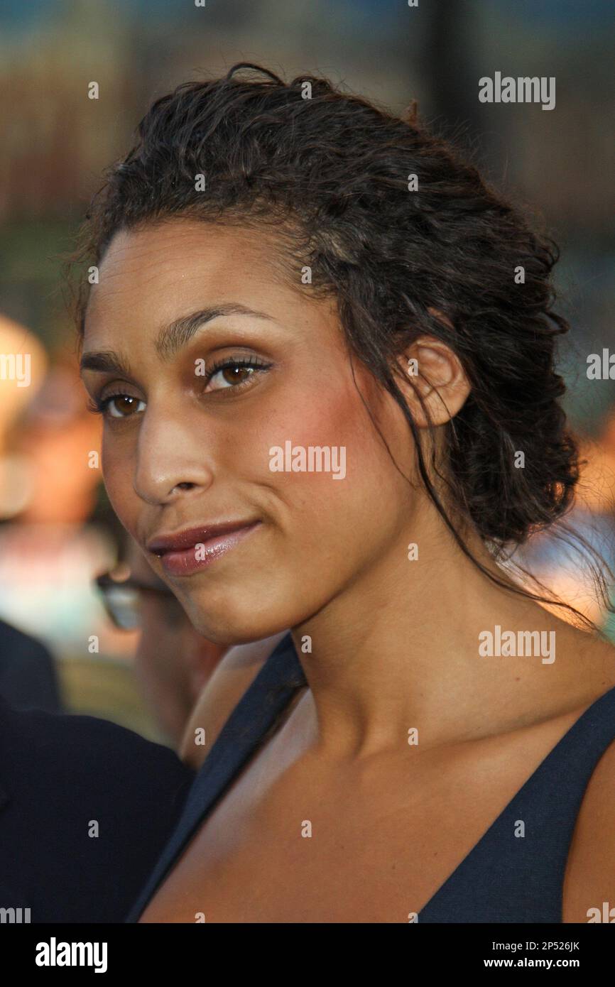 Blake Perlman attends the premiere Of Warner Bros. Pictures And ...