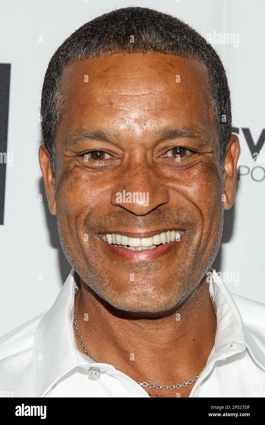 Actor Phil Morris attends the Series Premiere Of TV One's "R&B Divas LA ...