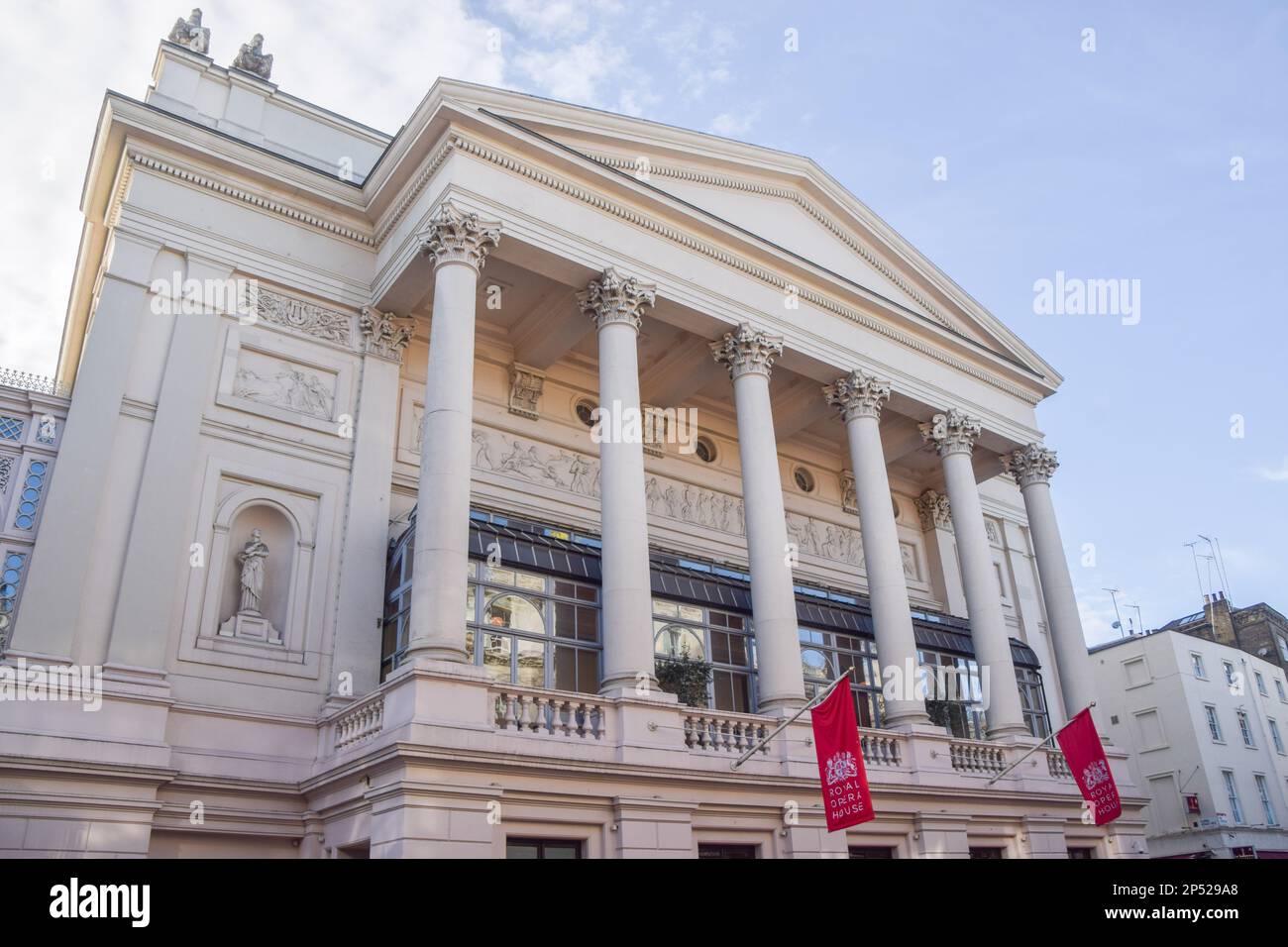 London, UK. 30th January 2023. Exterior view of the Royal Opera House ...