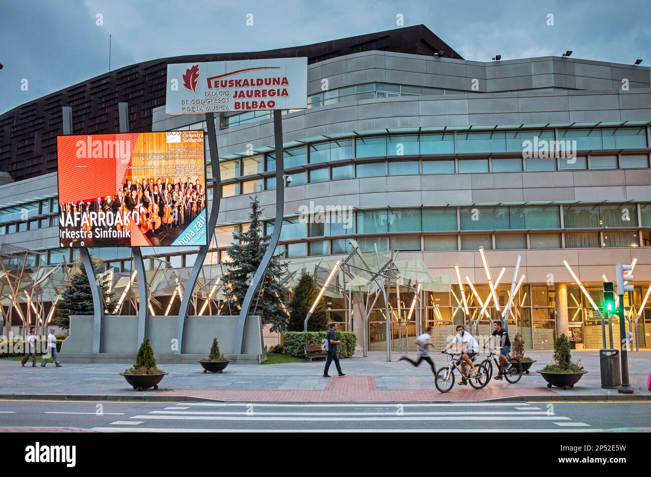 Palabras y musica hi-res stock photography and images - Alamy