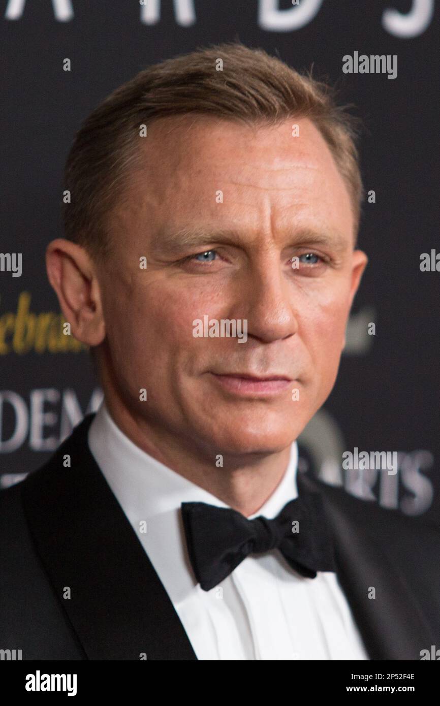 Daniel Craig arrives at the 2012 BAFTA Los Angeles Britannia Awards ...