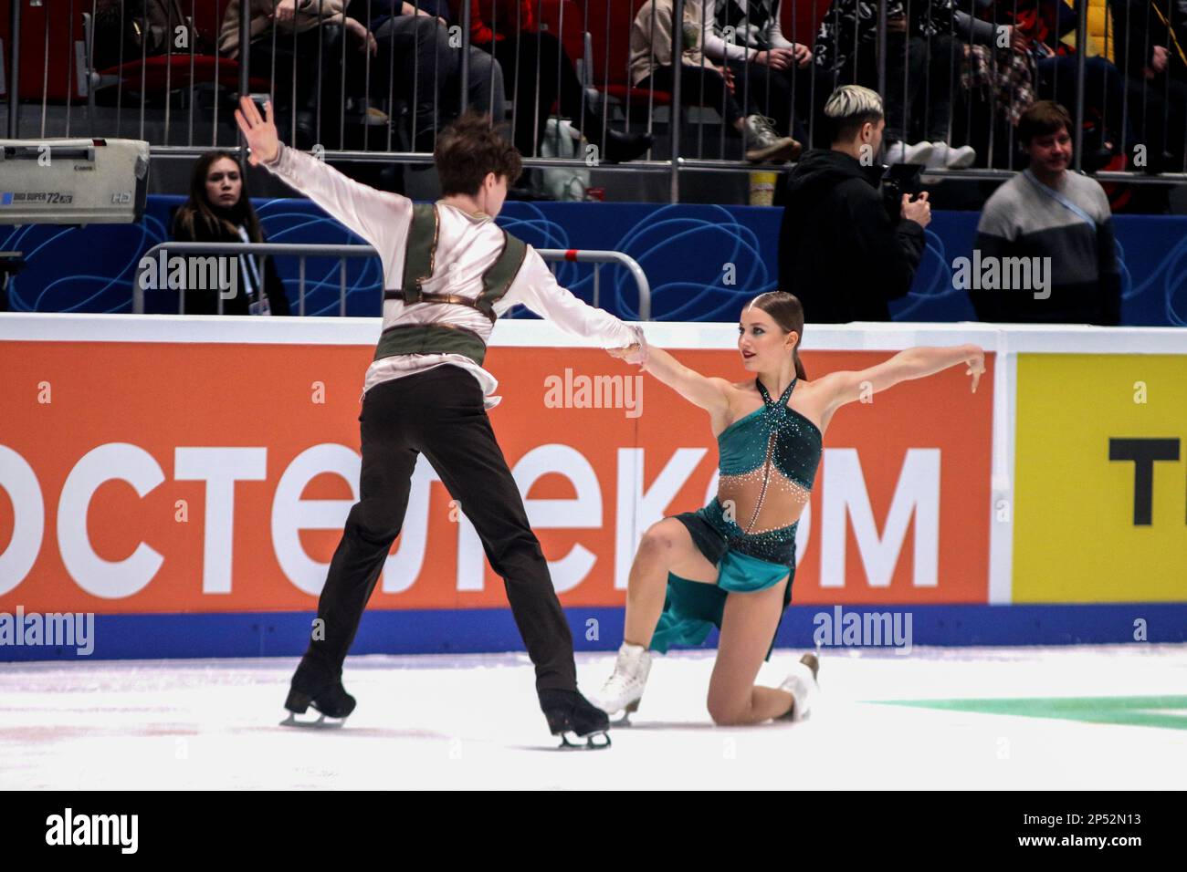 Vasilisa Kaganovskaya and Valery Angelopol perform during the rental of ...