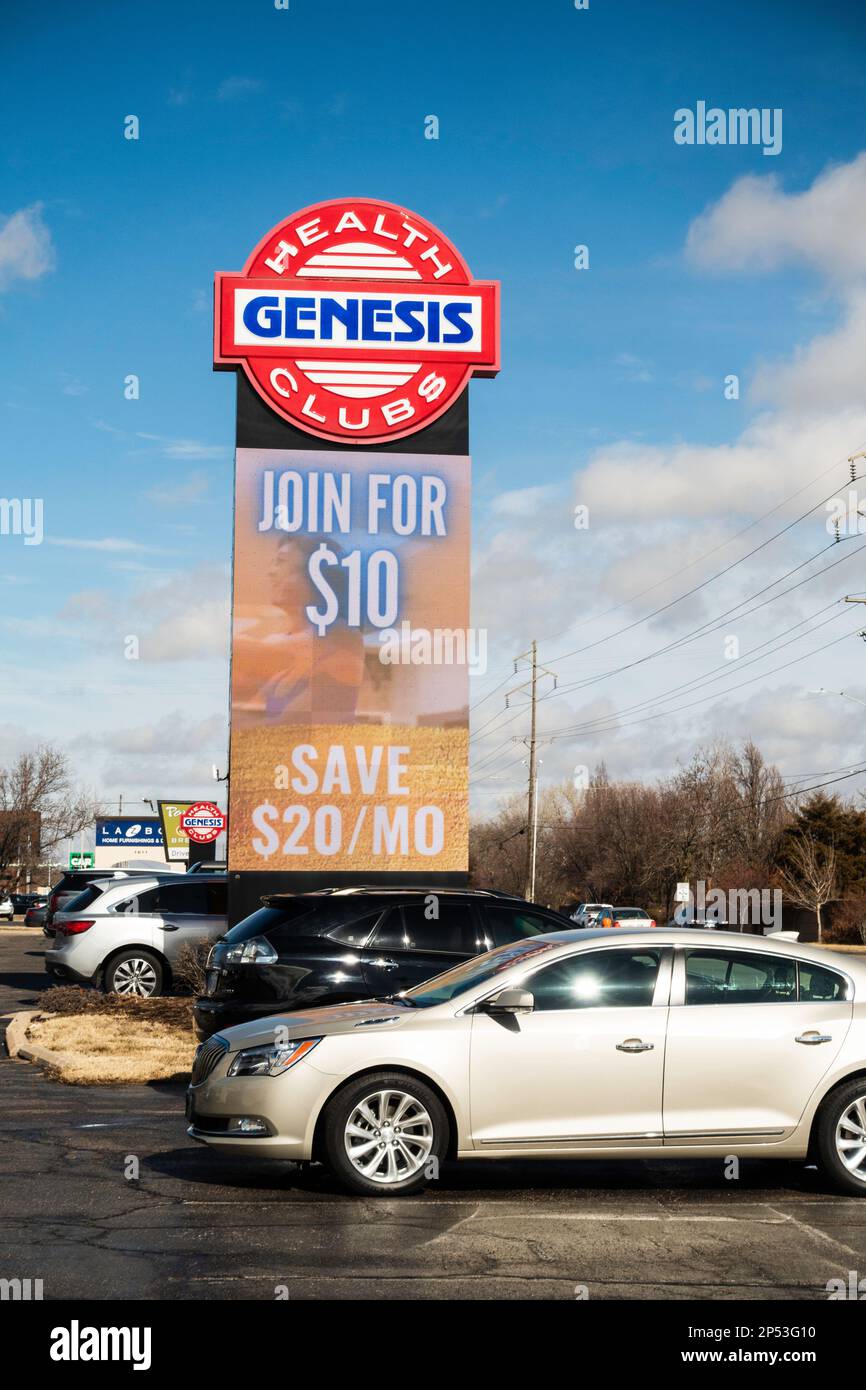 Genesis health clubs sign hi-res stock photography and images - Alamy