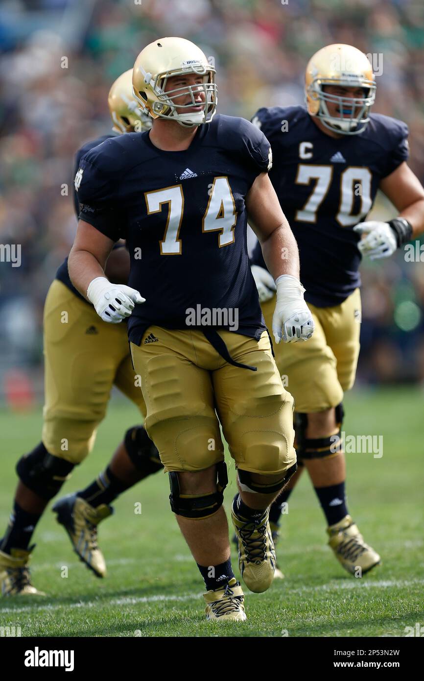 Notre Dame offensive tackle Zack Martin (70) runs during NCAA Football ...