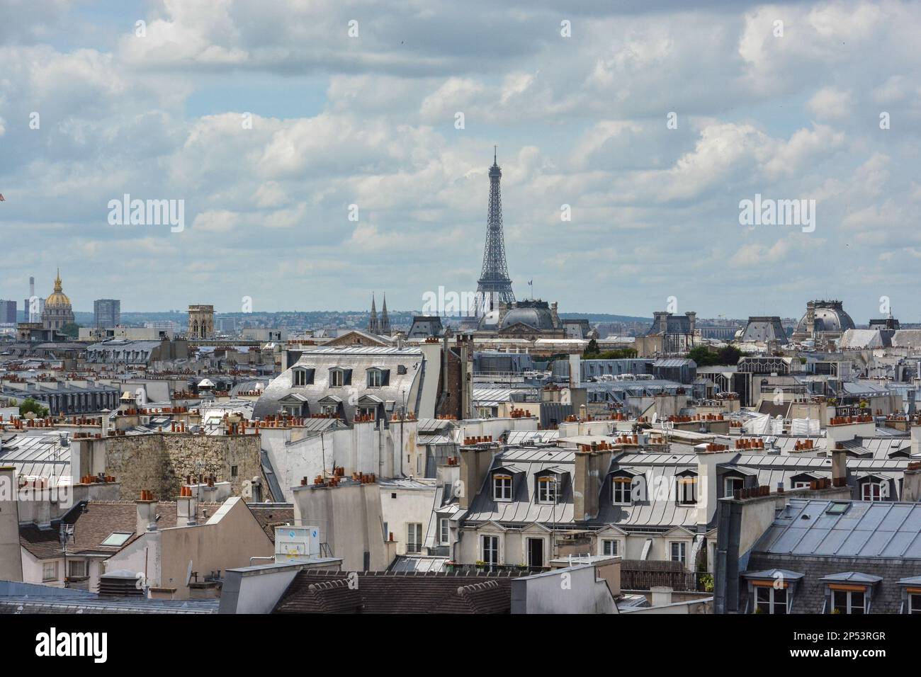 Summer Paris. Central Paris, charming sights Stock Photo - Alamy