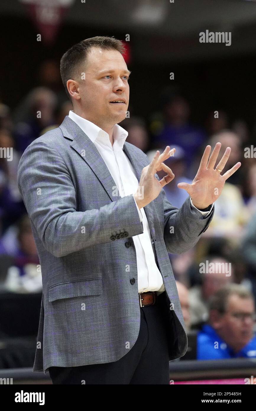 Furman head coach Bob Richey signals his team against Western Carolina ...