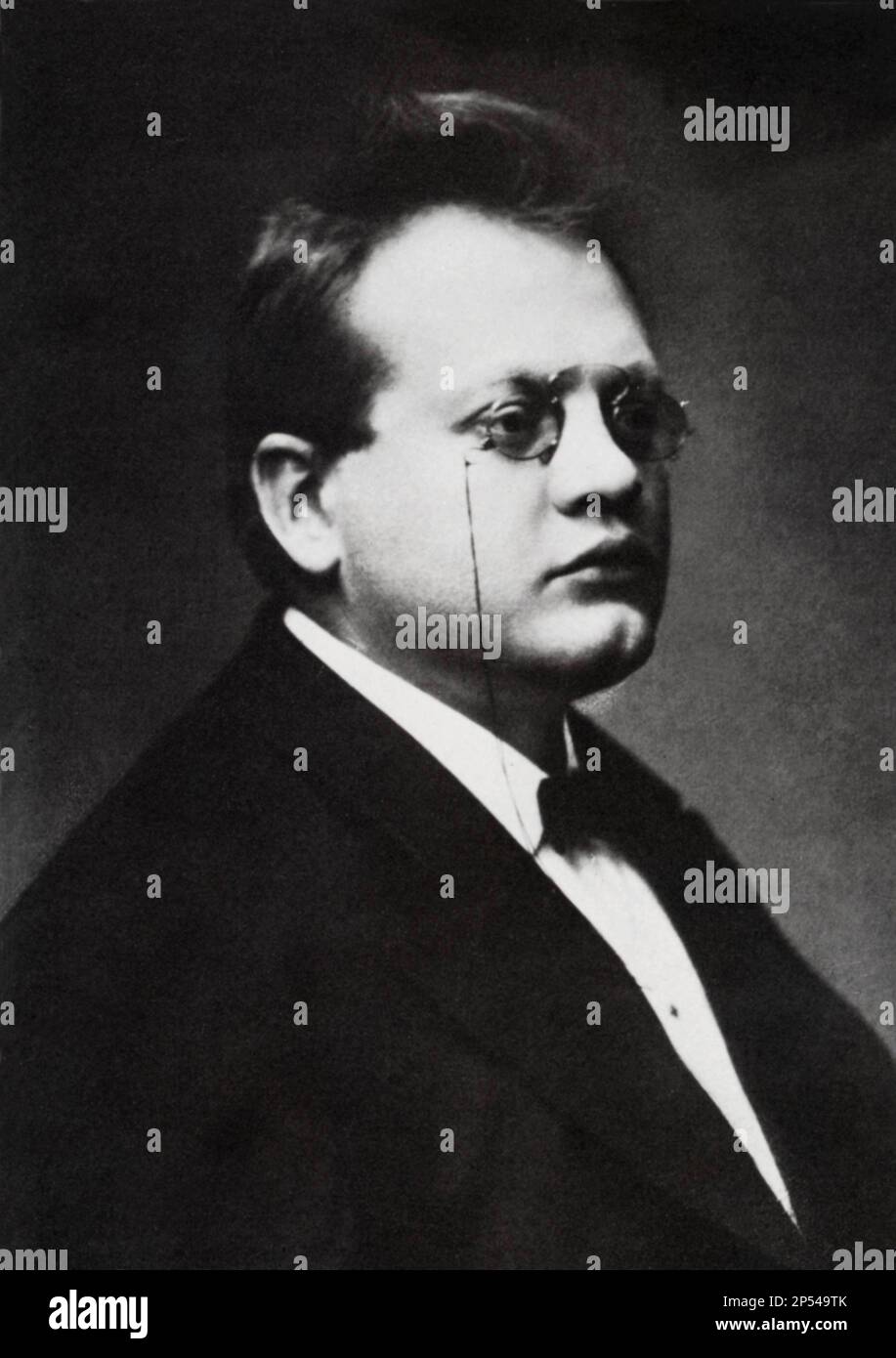 Gebr hi-res stock photography and images - Alamy