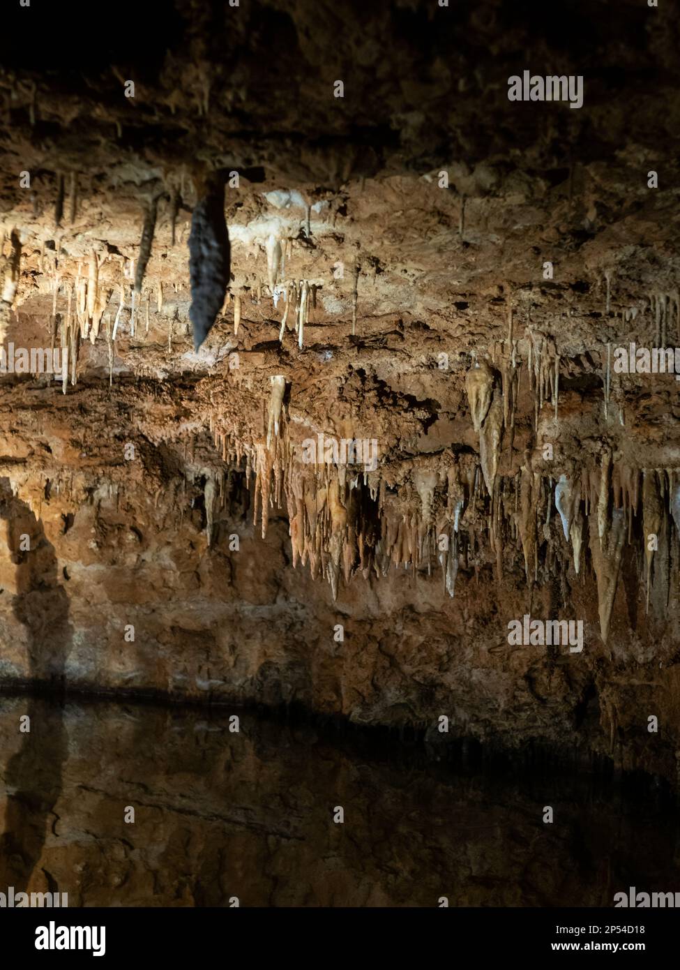 Meramec cavern hi-res stock photography and images - Alamy