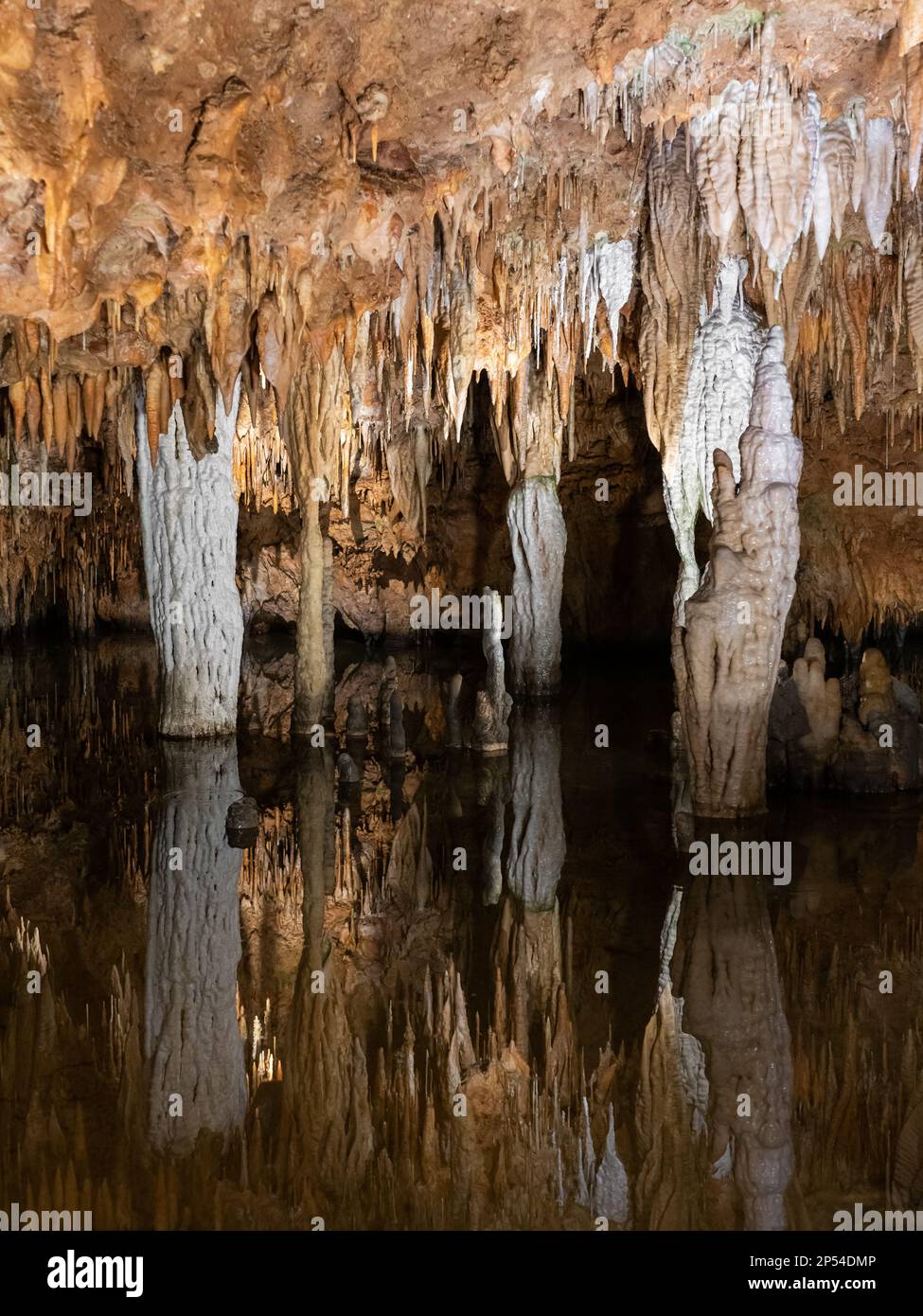 Meramec cavern hi-res stock photography and images - Alamy