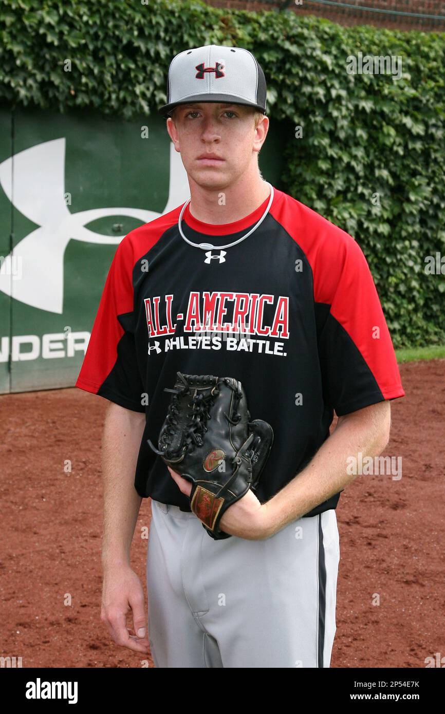 August 7, 2009: Pitcher Andrew Smith (20) of the Baseball Factory team ...