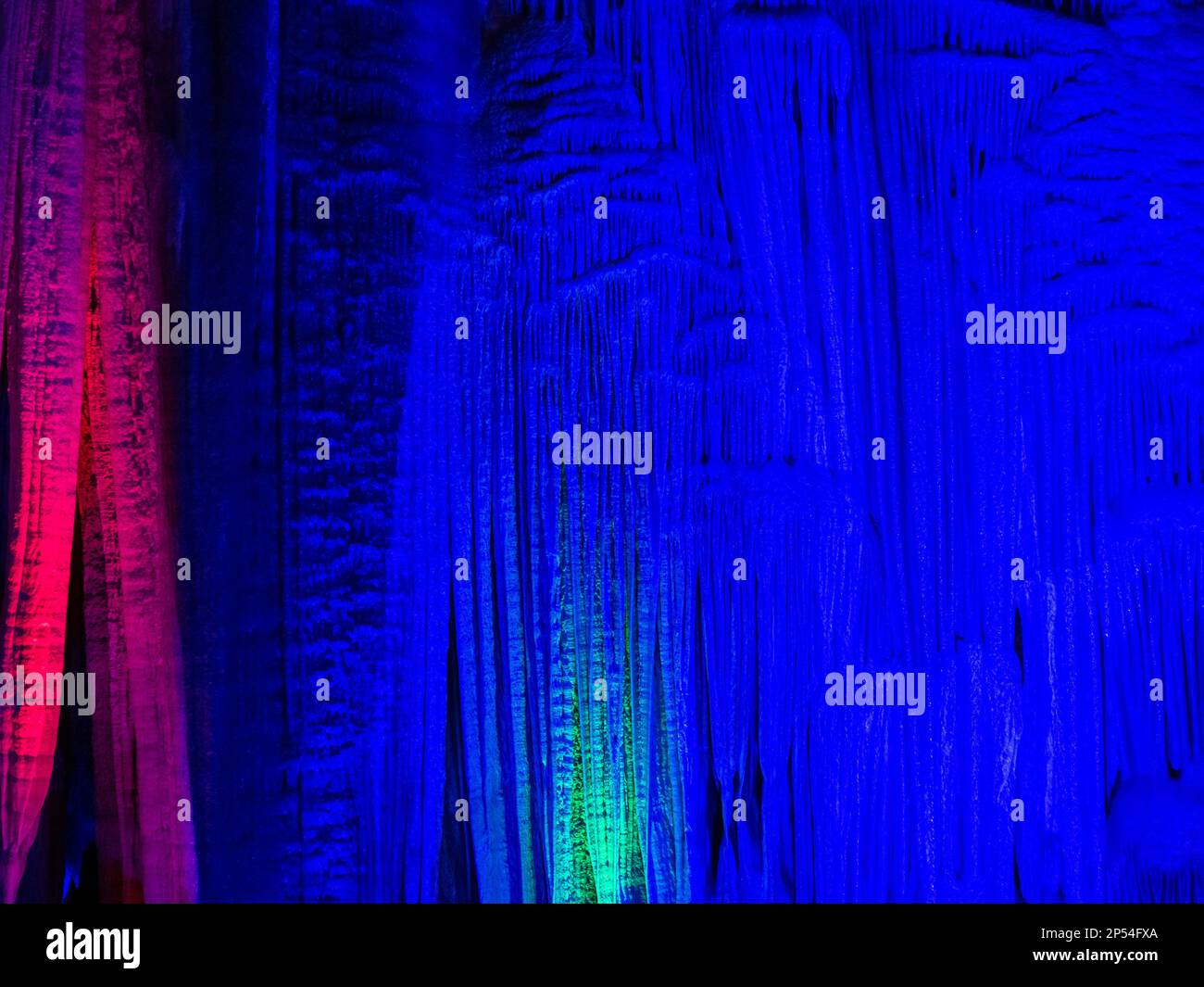 Deep caverns hi-res stock photography and images - Alamy