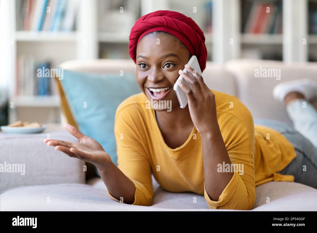 Cute black woman hi-res stock photography and images - Alamy