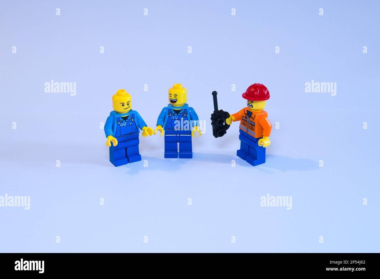 Debriefing with the boss Stock Photo - Alamy