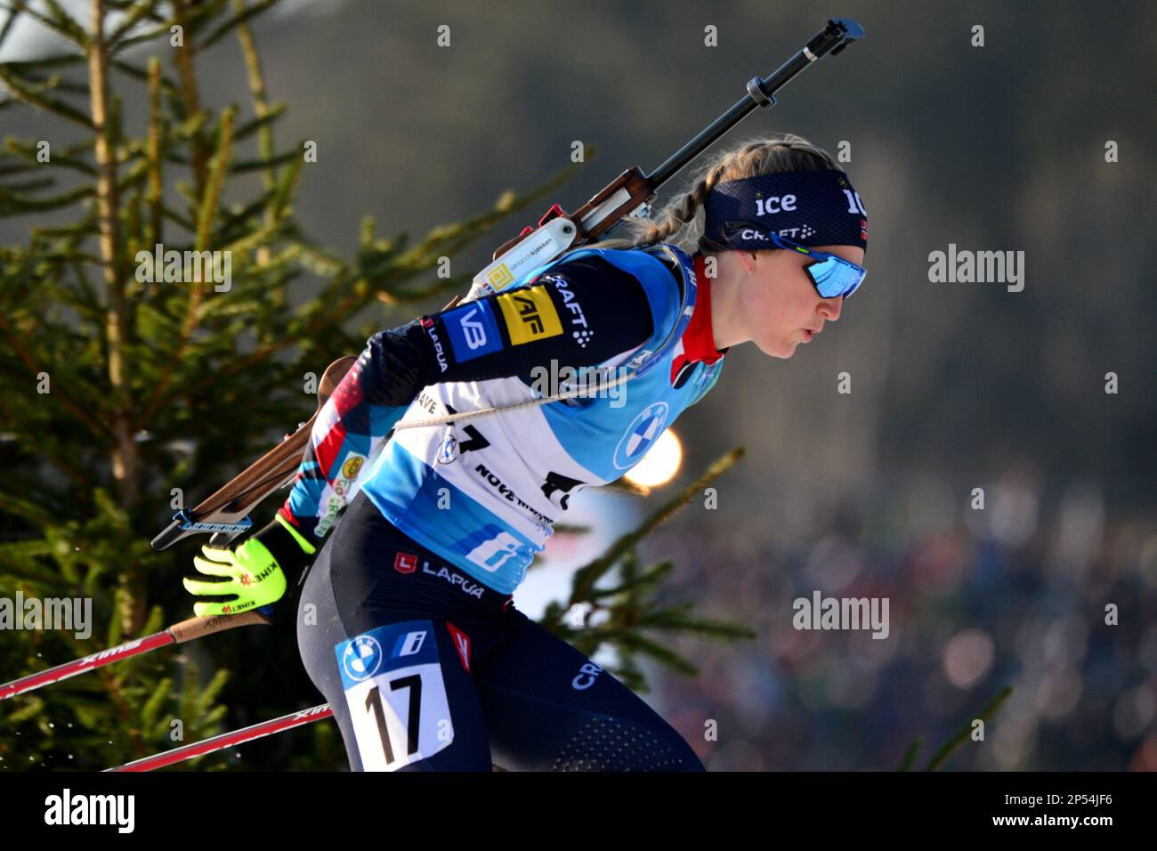 Worldbiathlon hi-res stock photography and images - Alamy