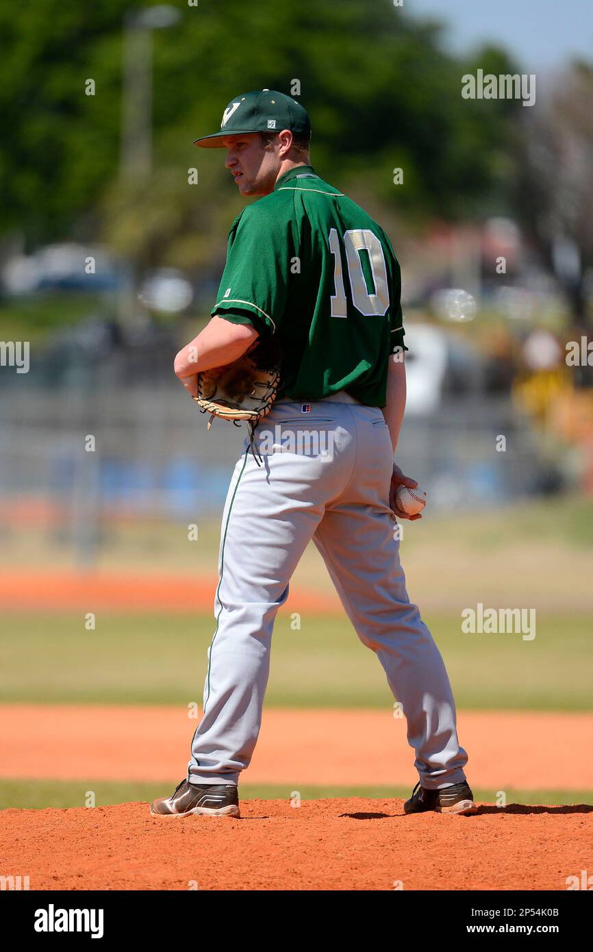 Wayne State Warriors pitcher Kirk Stambaugh #10 during a game against ...