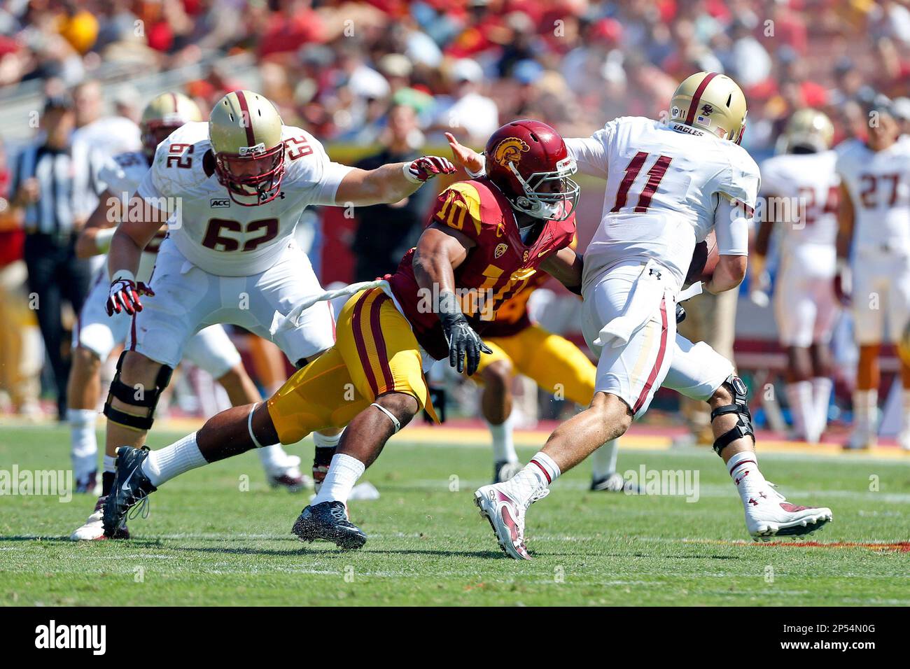 September 14, 2013: USC Trojans linebacker Hayes Pullard #10 tackles ...