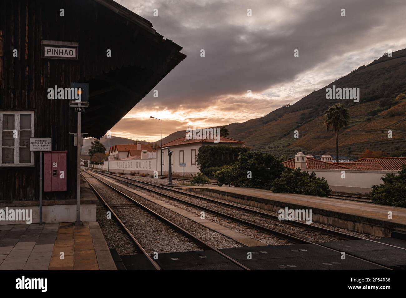 The railway station of Pinhao village at sunrise Stock Photo - Alamy
