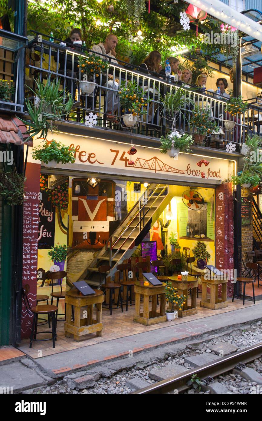 Scene railway hi-res stock photography and images - Alamy