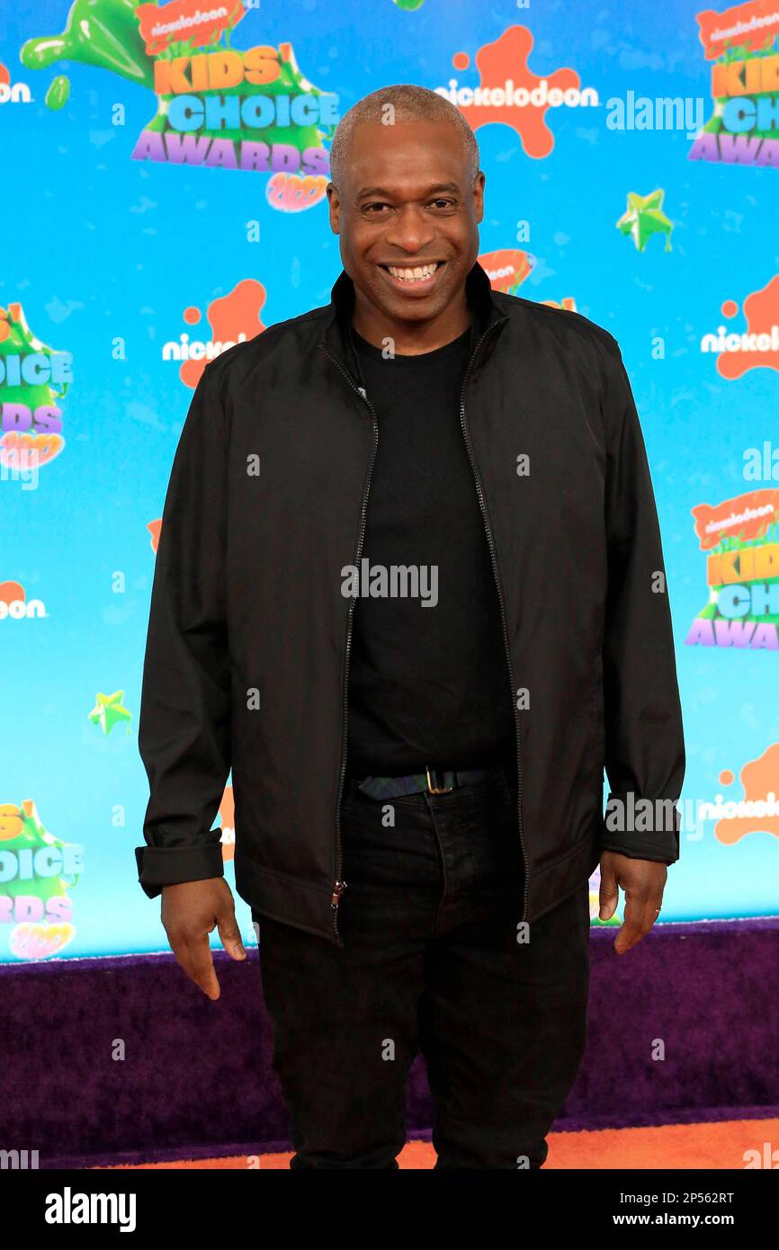 Los Angeles, CA. 4th Mar, 2023. Phill Lewis at arrivals for Nickelodeon ...