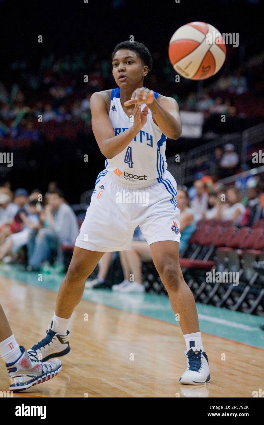 Aug. 6, 2013 - Newark, New Jersey, U.S. - August 6 2013: Liberty's ...