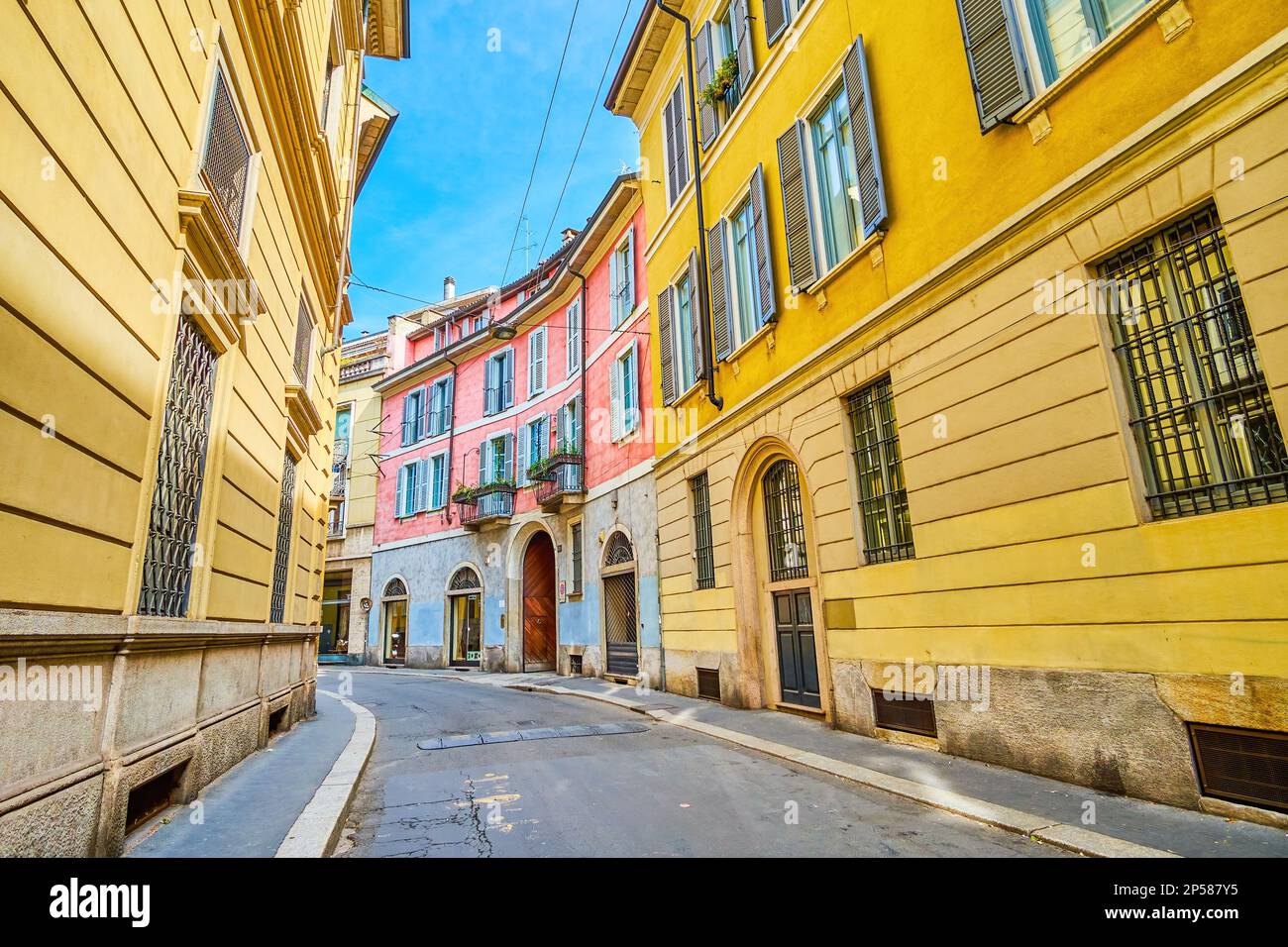 Sant marta street hi-res stock photography and images - Alamy