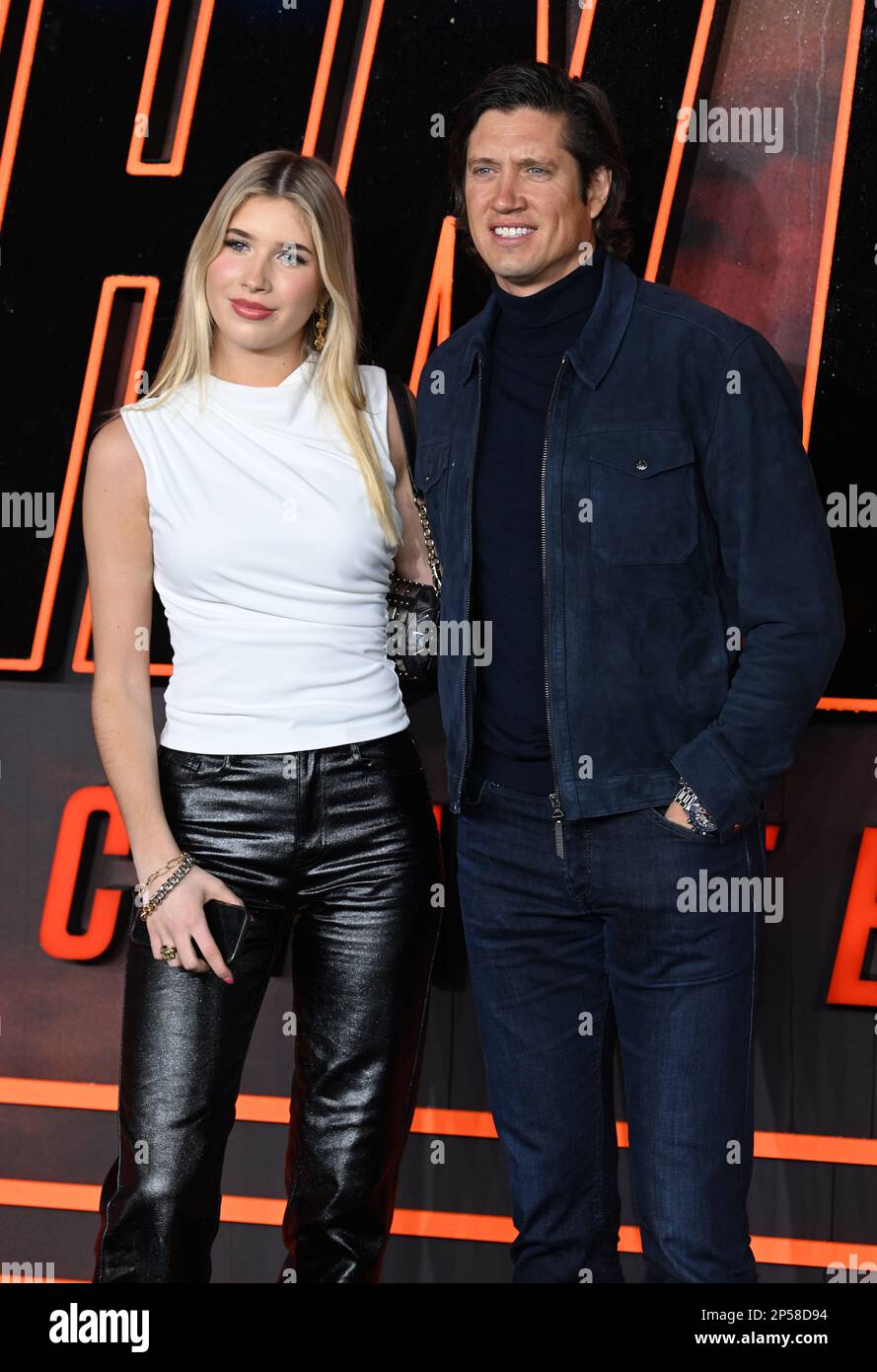 Vernon kay and daughter phoebe hi-res stock photography and images - Alamy