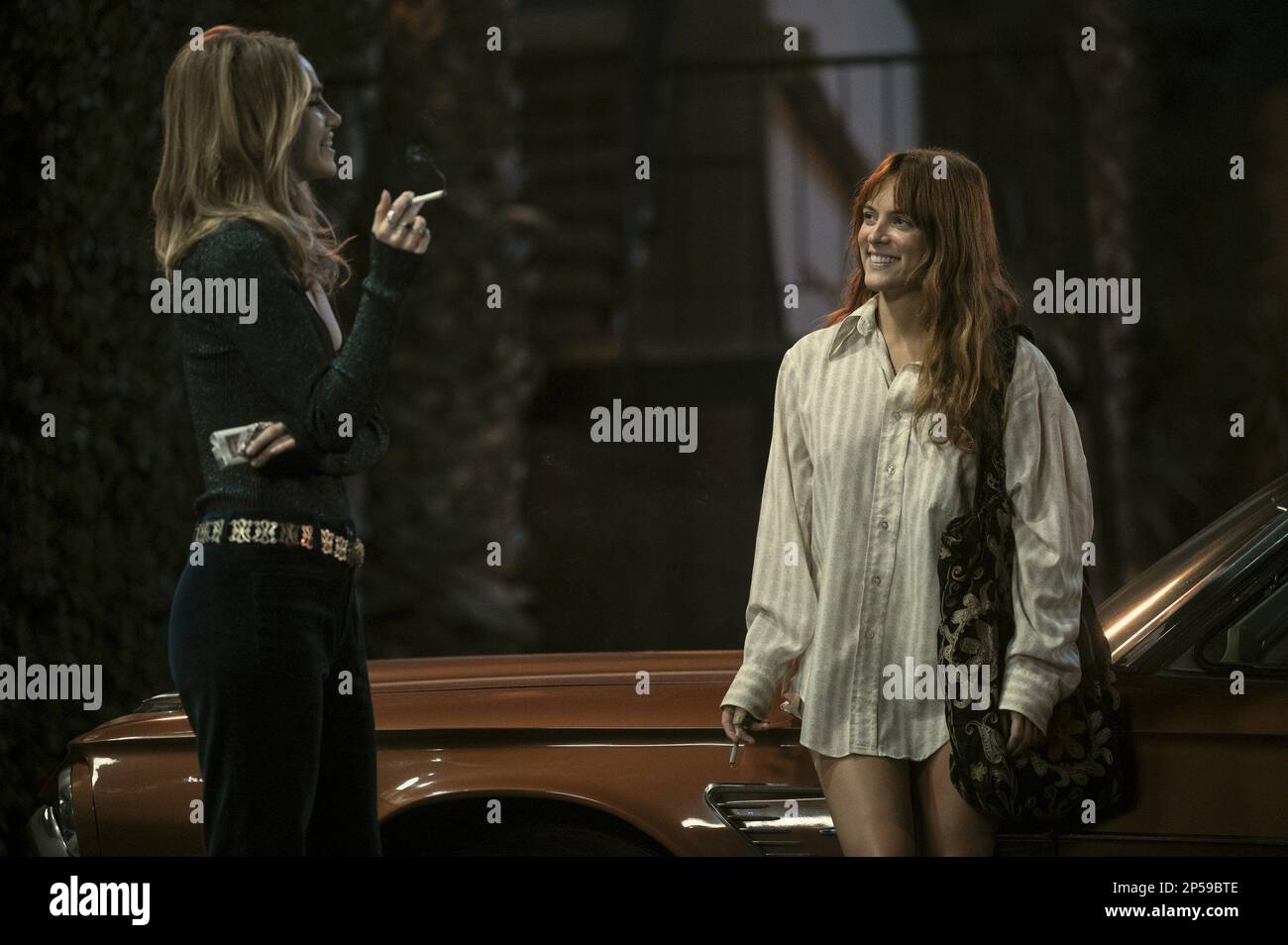 DAISY JONES & THE SIX, (aka DAISY JONES AND THE SIX), from left: Suki ...