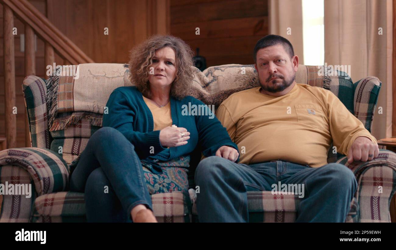 MURDAUGH MURDERS: A SOUTHERN SCANDAL, from left: Beverly Cook, Keith ...