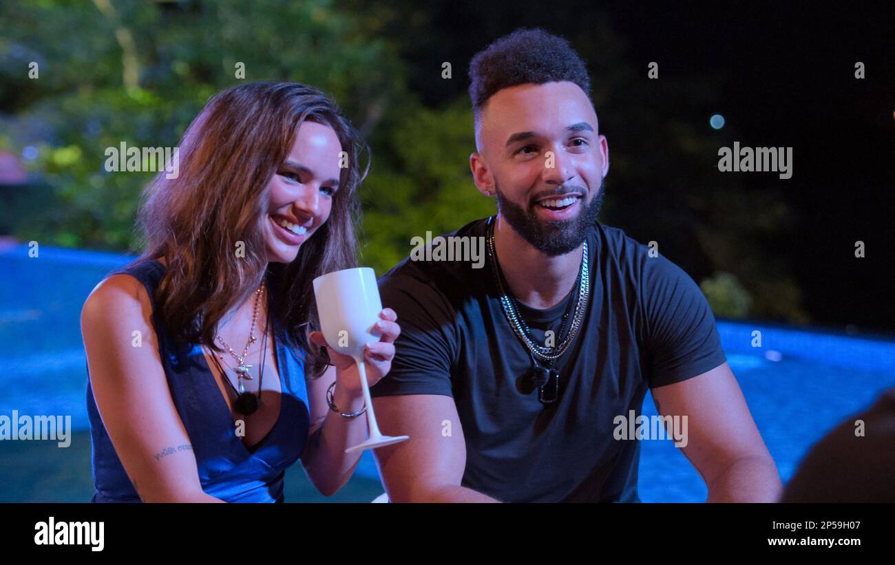 PERFECT MATCH, from left: Abbey Humphreys, Bartise Bowden, (Season 1 ...