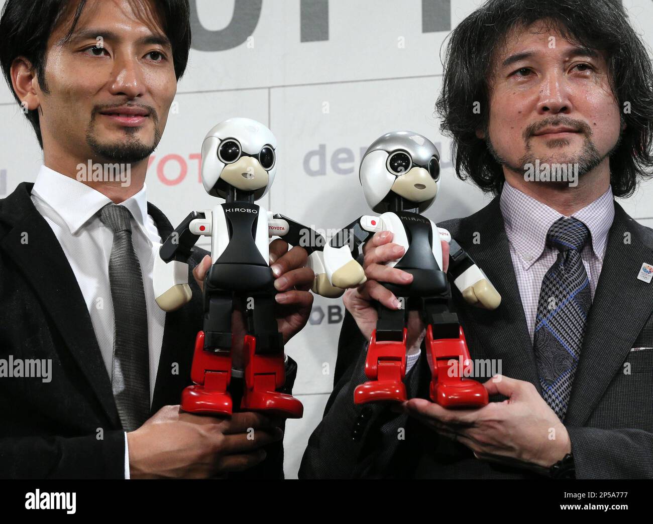 Robot astronaut " Kirobo,'' (L) and "Mirata,'' the humanoid ...