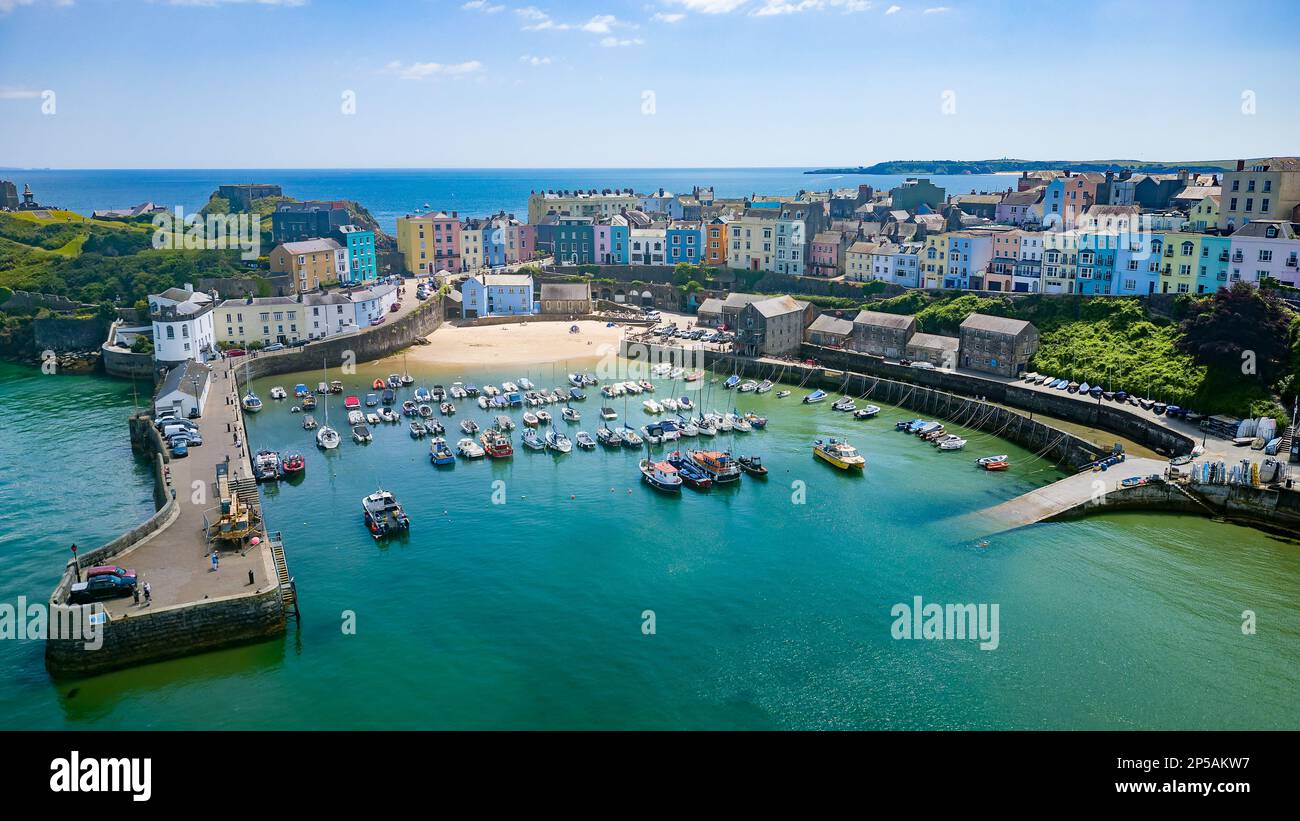 Harbour beach tenby aerial hi-res stock photography and images - Alamy