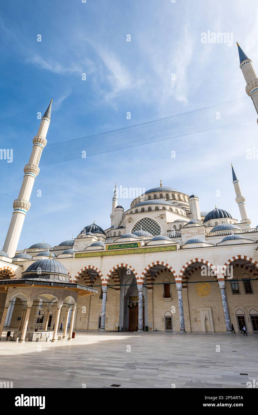 Camlica masjid hi-res stock photography and images - Alamy