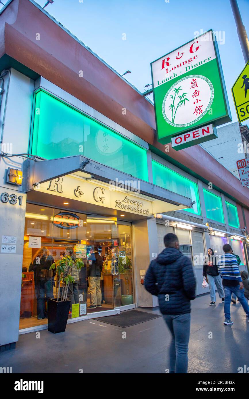 Exploring Chinatown in San Francisco, California. R& G Lounge always ...
