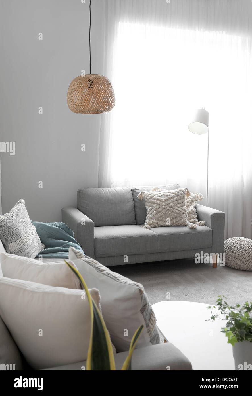 Puffy sofas hi-res stock photography and images - Alamy