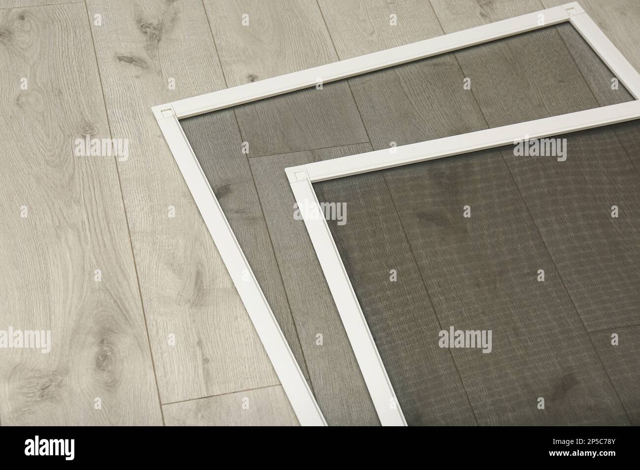 Insect screens on windows hi-res stock photography and images - Alamy