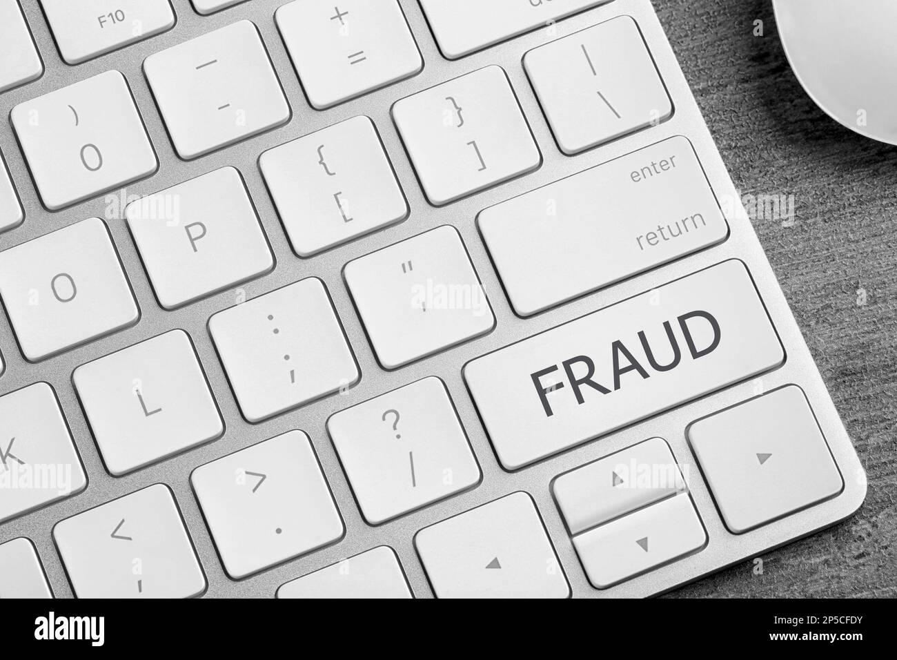 Button with word FRAUD on keyboard, top view Stock Photo - Alamy