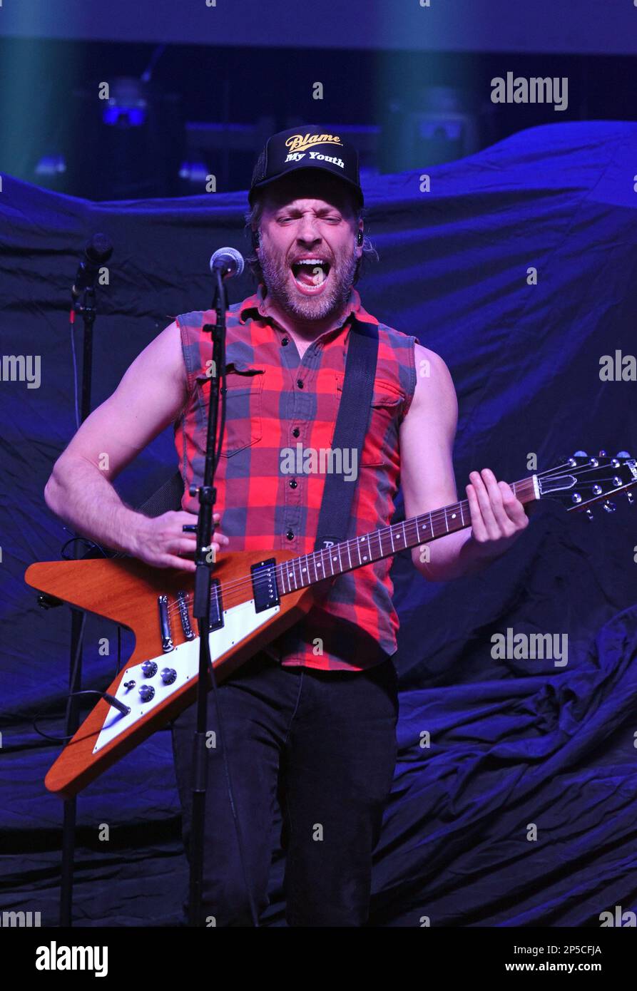 Sean van vleet hi-res stock photography and images - Alamy