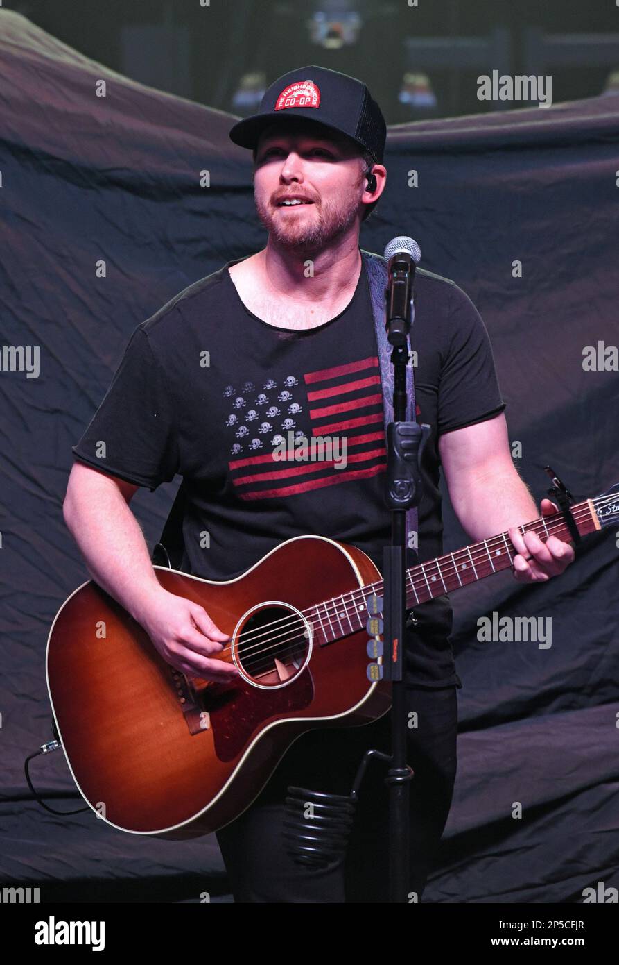 Atlanta, GA, USA. 2nd Mar, 2023. Jameson Rodgers on stage for Hardy in ...