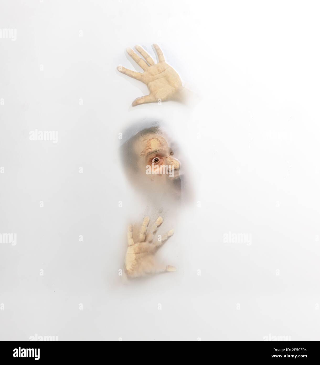 Face pressed against glass hi-res stock photography and images - Alamy