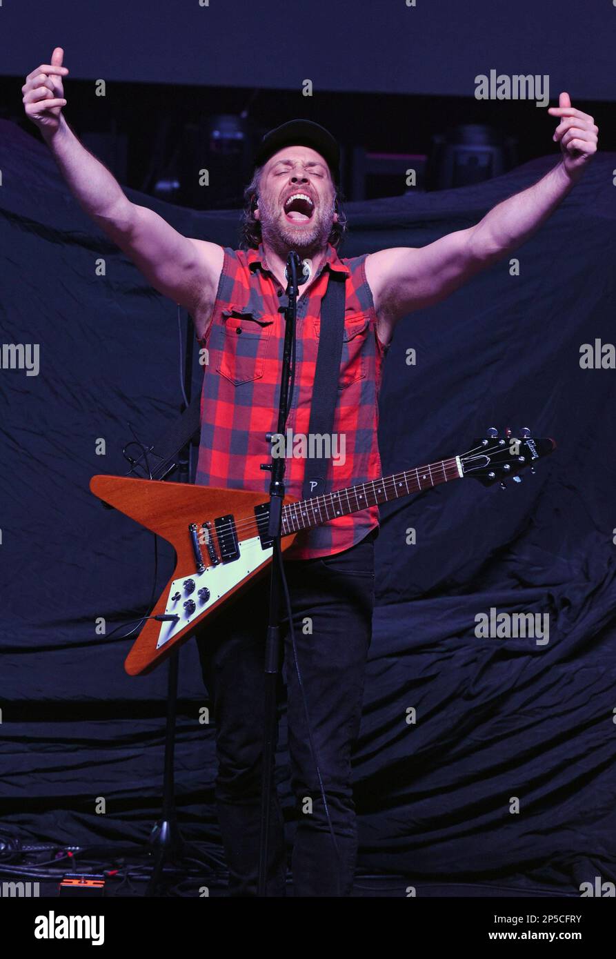 Sean van vleet hi-res stock photography and images - Alamy