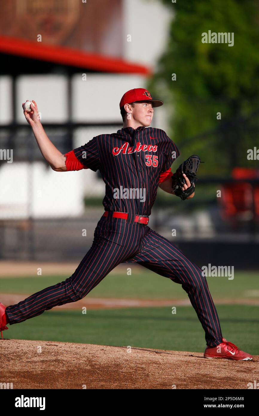 Michael Cederoth #35 of the San Diego State Aztecs pitches against the ...