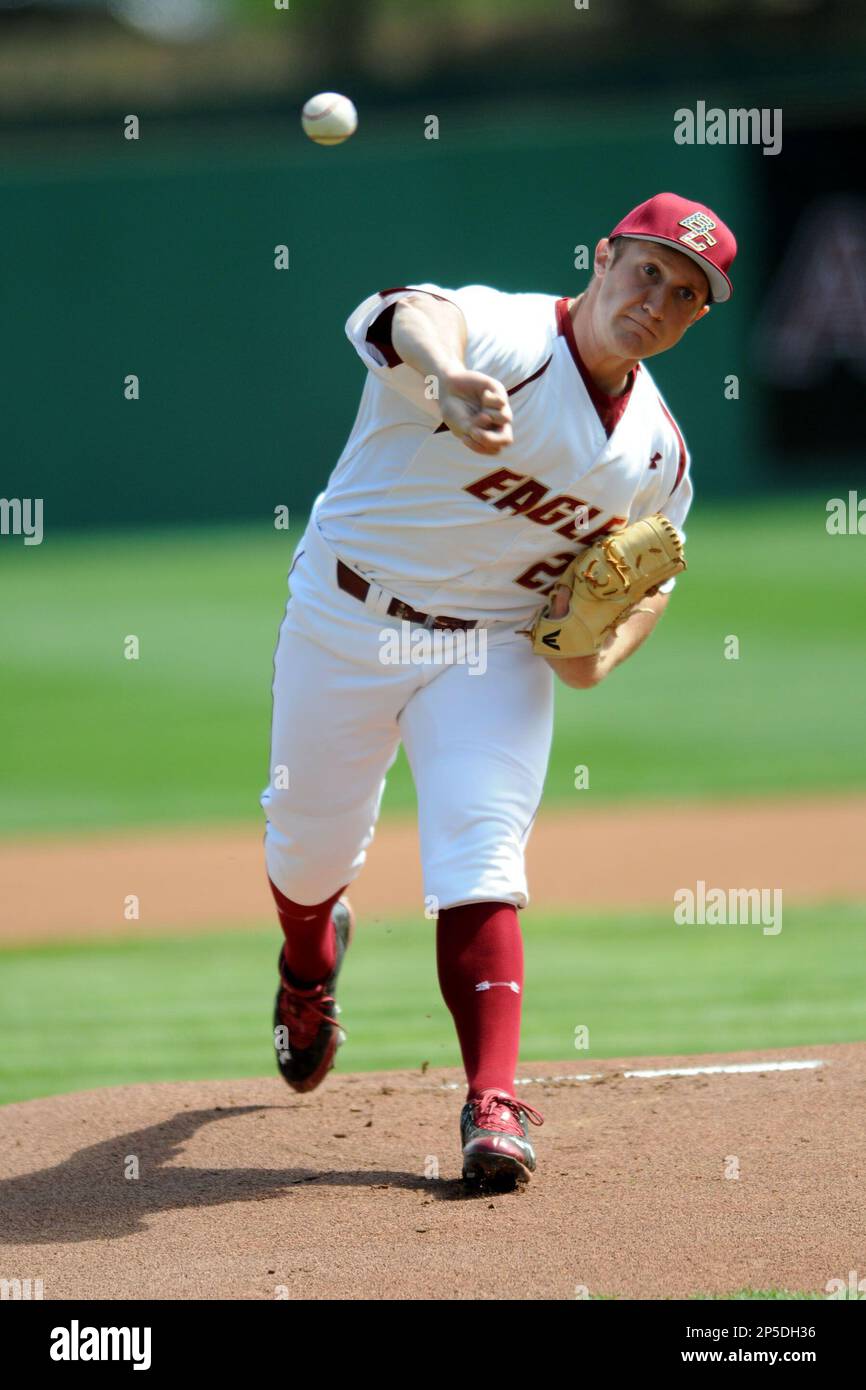 Boston College Eagles pitcher Hunter Gordon #26 during a game versus ...