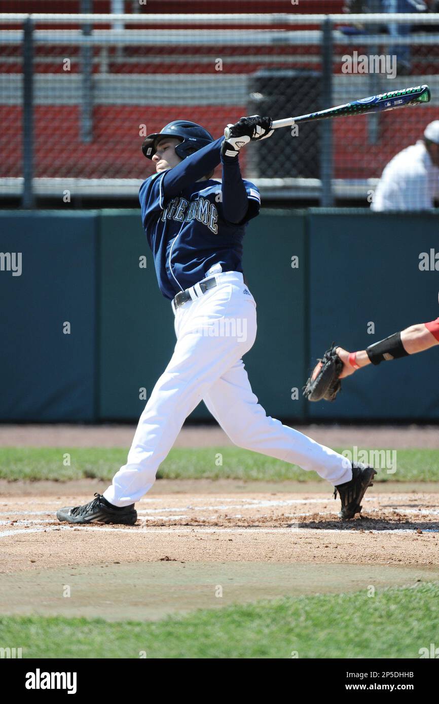 University of Notre Dame Fighting Irish infielder Lane Richards (4 ...
